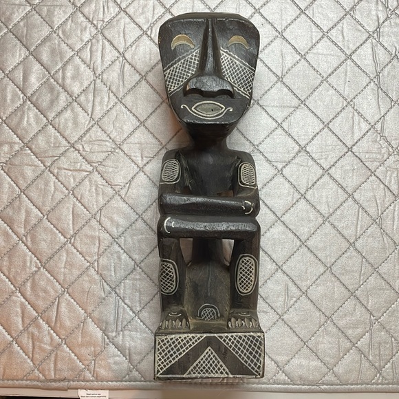 Art | African Tribal Painted And Carved Man Thinking Man ...